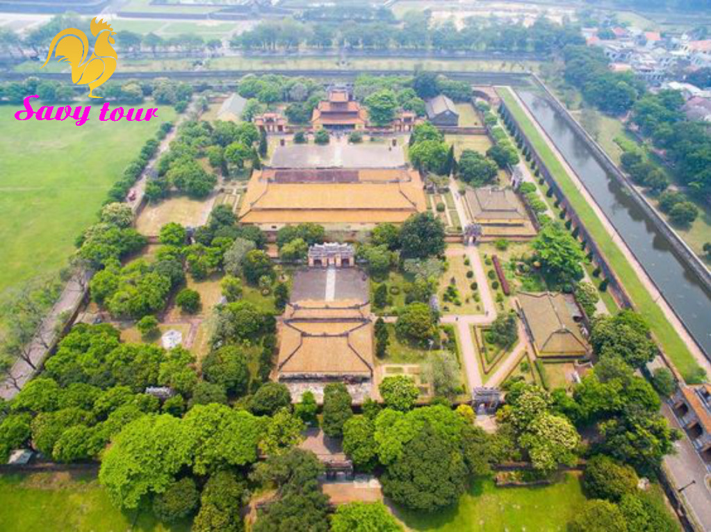 Thành Phố Huế Mộng Mơ